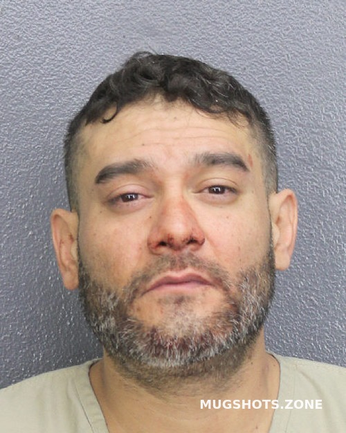 HOYOS MATTHEW STEVEN 09/05/2022 - Broward County Mugshots Zone