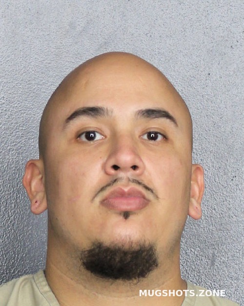 SUAREZ MAX 09/06/2022 - Broward County Mugshots Zone