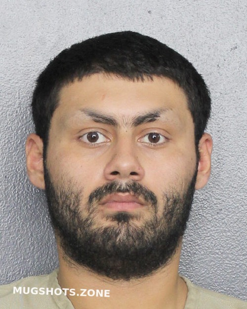 Cardona Juan Estevan 09 08 2022 Broward County Mugshots Zone
