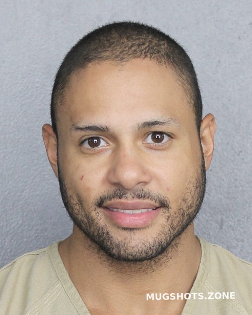 BURGOS OCHOA JESUS 09/14/2022 - Broward County Mugshots Zone