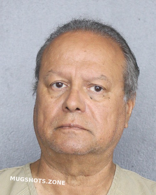 Abreu Carlos 09 15 2022 Broward County Mugshots Zone