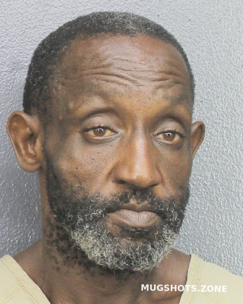 CLARK RENARDO VANTURIS 09/21/2022 - Broward County Mugshots Zone