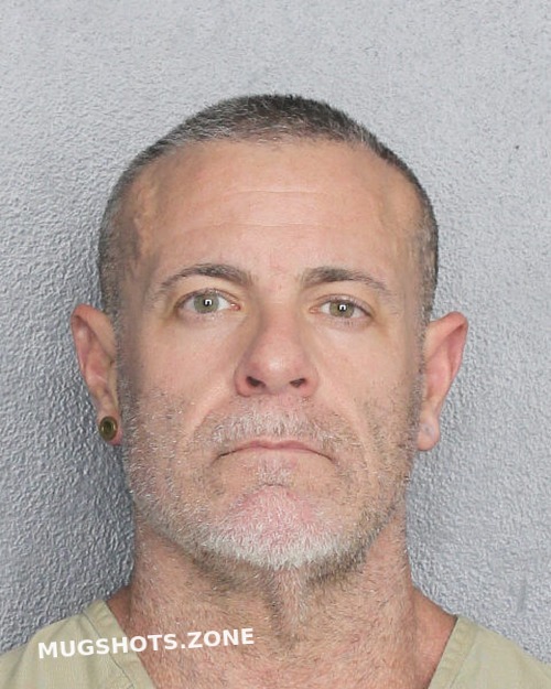 DOBBINS AARON 09/22/2022 - Broward County Mugshots Zone DOBBINS AARON 09/22/2022 - Broward County Mugshots Zone
