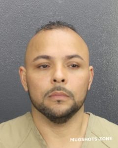 TAPIA GONZALEZ MARIO DICKSON 09/22/2022 - Broward County Mugshots Zone