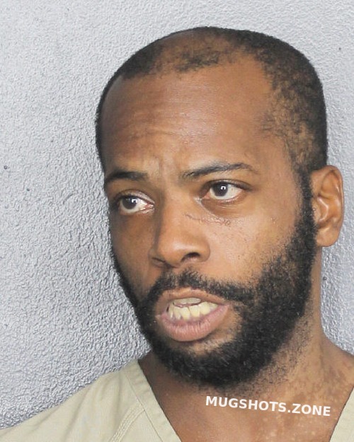 NESBITT IAN CHRISTOPHER 09/28/2022 - Broward County Mugshots Zone