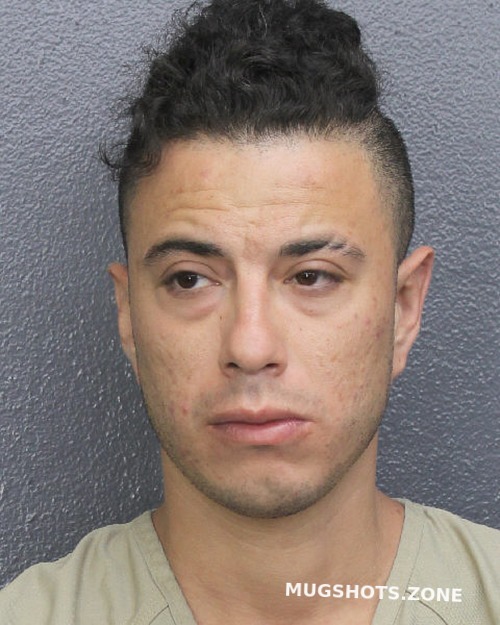 LOPEZ JIMMY 10/04/2022 - Broward County Mugshots Zone