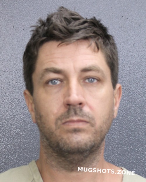 BURKES COREY MITCHEL 10/06/2022 - Broward County Mugshots Zone