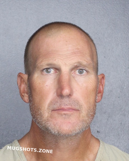 KEY ALEXSON BASIL 10/06/2022 - Broward County Mugshots Zone
