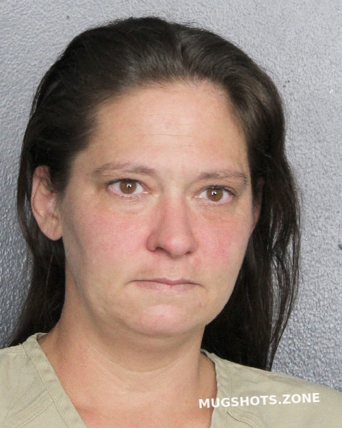 SOMMO JENNA ERRIN 10/08/2022 - Broward County Mugshots Zone