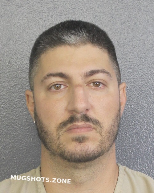 ANGEL JONATHAN 10/10/2022 - Broward County Mugshots Zone