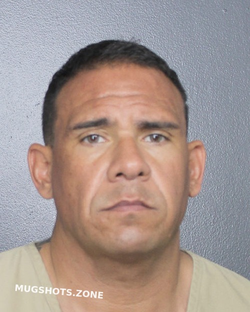 ROOP KRISTOPHER 10/11/2022 - Broward County Mugshots Zone