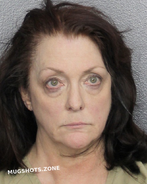 YANAVOK DEBRA LYNN 10/16/2022 - Broward County Mugshots Zone