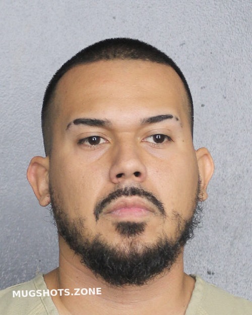 RODRIGUEZ JONATHAN 10/16/2022 - Broward County Mugshots Zone