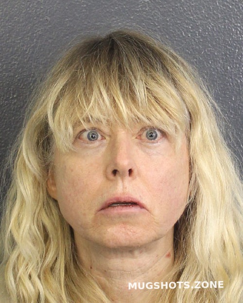 TROKLUS KAREN 10/28/2022 - Broward County Mugshots Zone