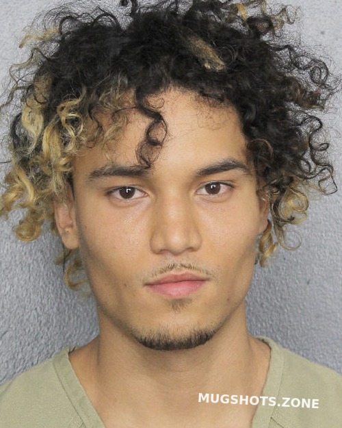 Scarlett Joseph Esteban 10 28 2022 Broward County Mugshots Zone