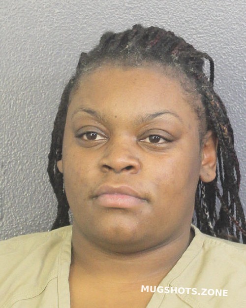 KELLY KAMRY 10/28/2022 - Broward County Mugshots Zone