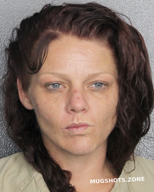 Michelson Lauren Holly 10302022 Broward County Mugshots Zone 6905