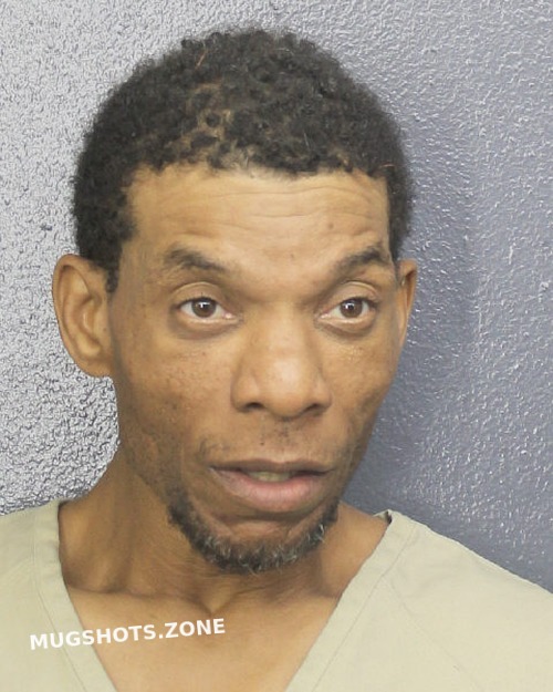 THOMPSON CHARLES VINCENT 10/31/2022 - Broward County Mugshots Zone