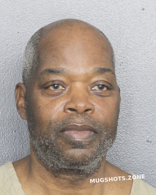 COLLIER AARON 11/07/2022 - Broward County Mugshots Zone