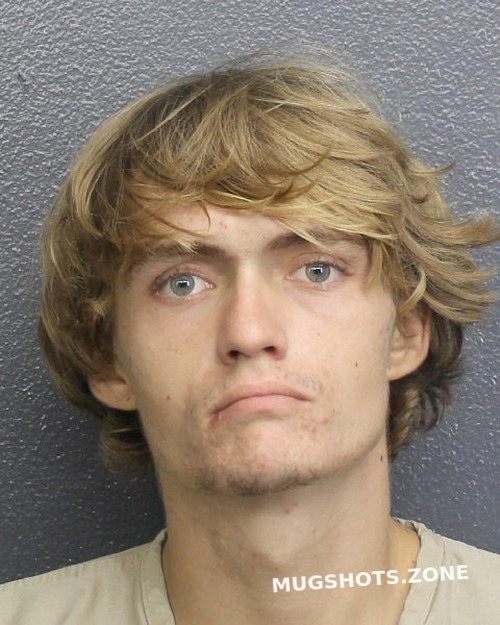 SOCKRIDER AUSTIN LOUIS 11/08/2022 - Broward County Mugshots Zone