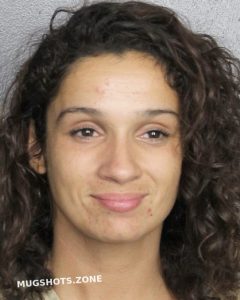 RIVERA CHERYL CRYSTAL 11/11/2022 - Broward County Mugshots Zone