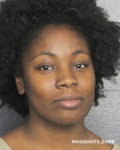 ROBINSON DESIRE SHARDAE 11/18/2022 - Broward County Mugshots Zone