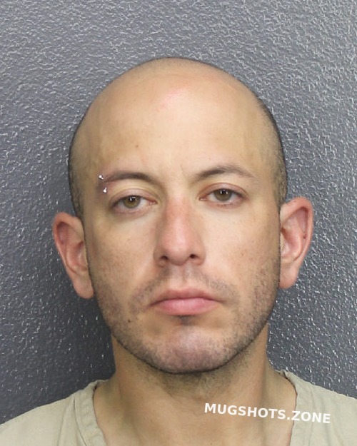 MADRIGAL ALEXIA 11/23/2022 - Broward County Mugshots Zone