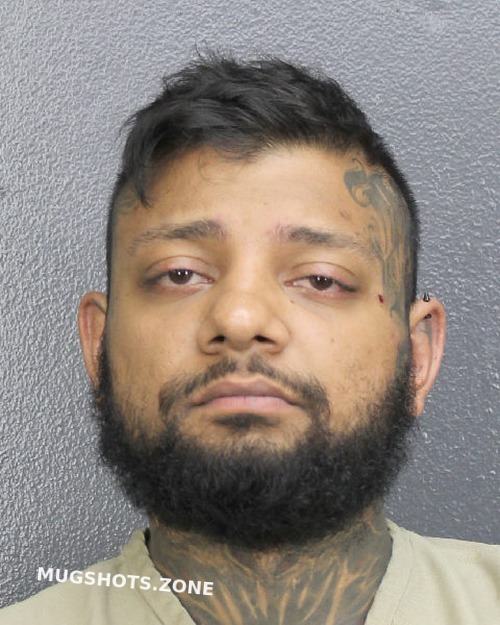 MOONAN AARON S 11/25/2022 - Broward County Mugshots Zone