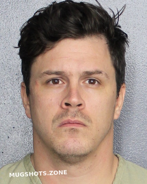 COMBS MICHAEL CHRISTOPHER 01/08/2023 - Broward County Mugshots Zone
