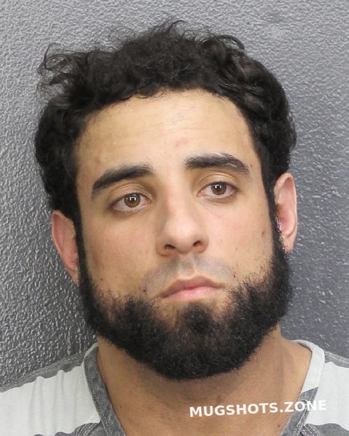 LOPEZ CHRISTOPHER MANUEL 02/28/2023 - Broward County Mugshots Zone