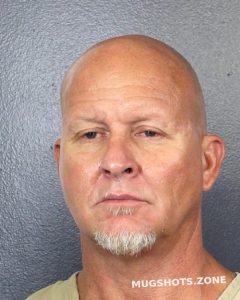 WALKER DEREK A 04/09/2023 - Broward County Mugshots Zone