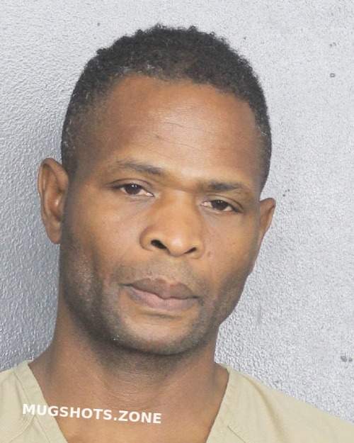 STERLING ROBERT RICARDO 04/25/2023 - Broward County Mugshots Zone