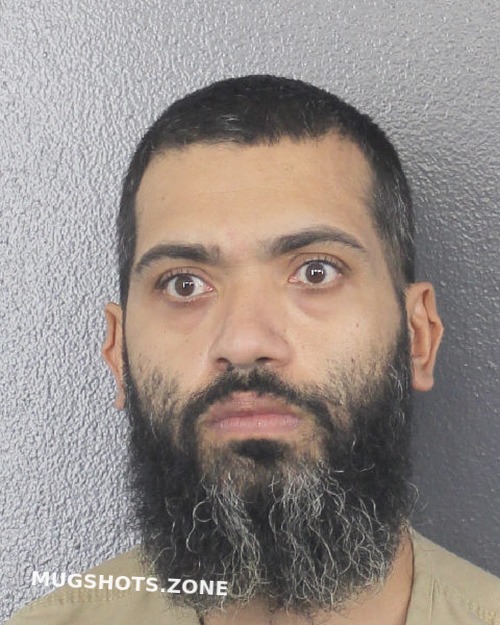 CRESPO RAPHAEL NOEL 04/27/2023 - Broward County Mugshots Zone