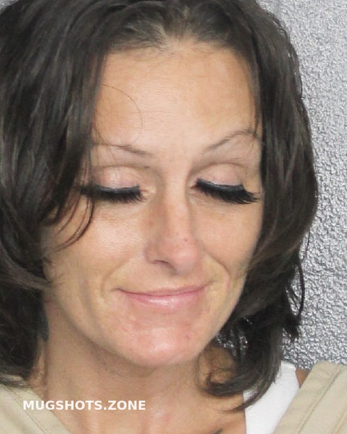 GRIBLIN ROXANNE MICHELE 05/03/2023 - Broward County Mugshots Zone