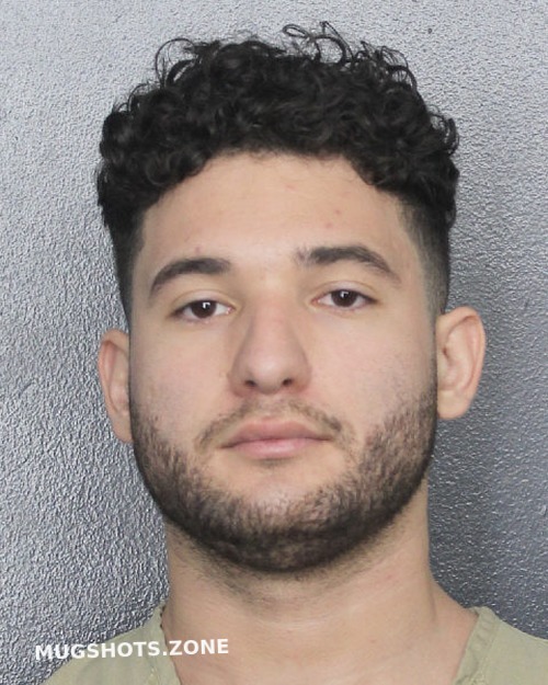 CORREA DANIEL O 05/04/2023 - Broward County Mugshots Zone