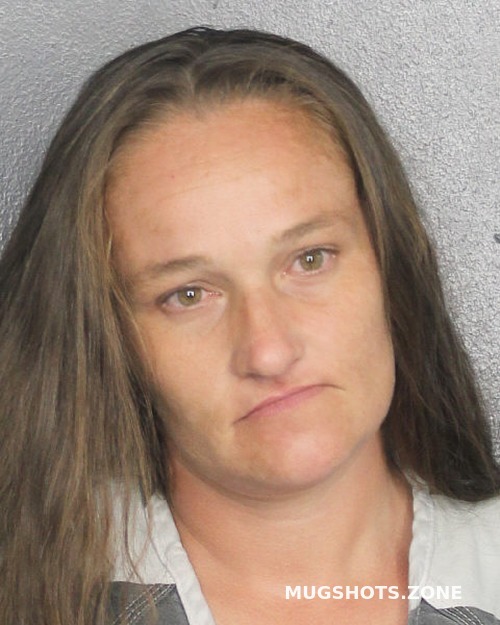 DURFEE KRISTA SHIRREE 05/06/2023 - Broward County Mugshots Zone