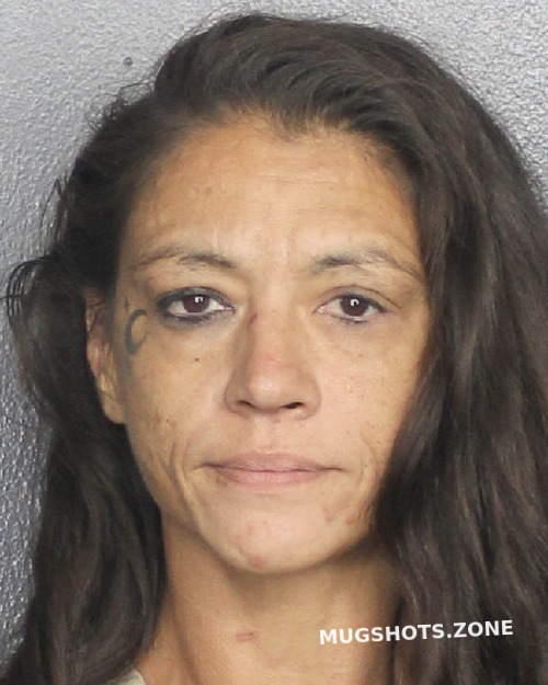 HENDRICKSON MARY NICHOLE 05/23/2023 - Broward County Mugshots Zone