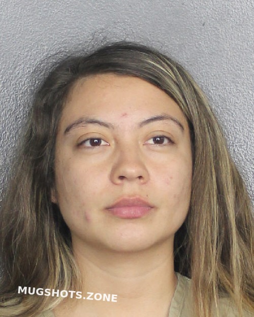 AMADOR RAMIREZ MARIA 06/08/2023 - Broward County Mugshots Zone