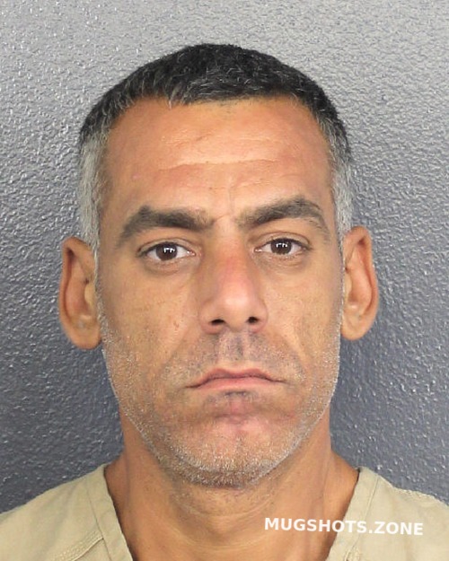CRUZ RAFAEL 07/15/2023 - Broward County Mugshots Zone CRUZ RAFAEL 07/15/2023 - Broward County Mugshots Zone