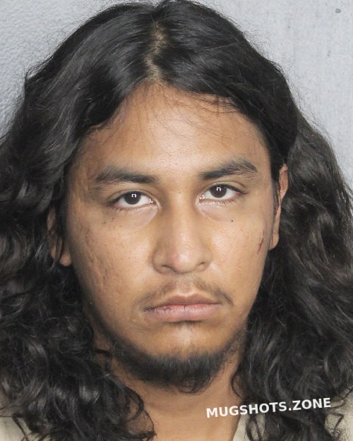 GOMEZ ANGEL ARMANDO 08/29/2023 - Broward County Mugshots Zone