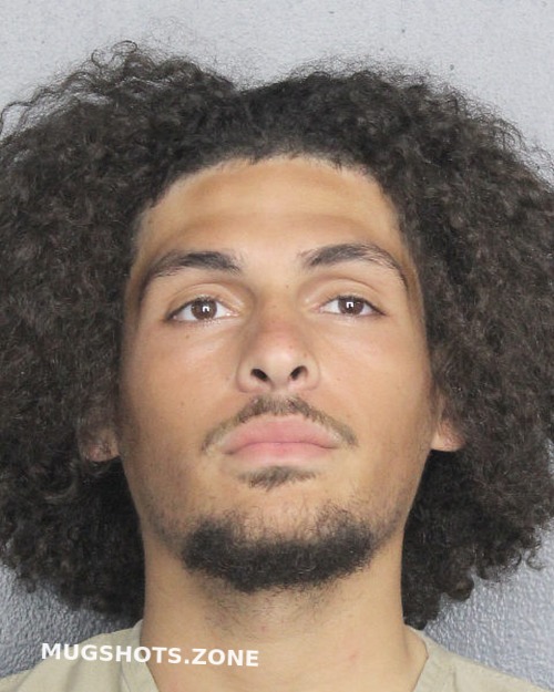 ROMAN ORTIZ JULIAN JANDELL 09/04/2023 - Broward County Mugshots Zone