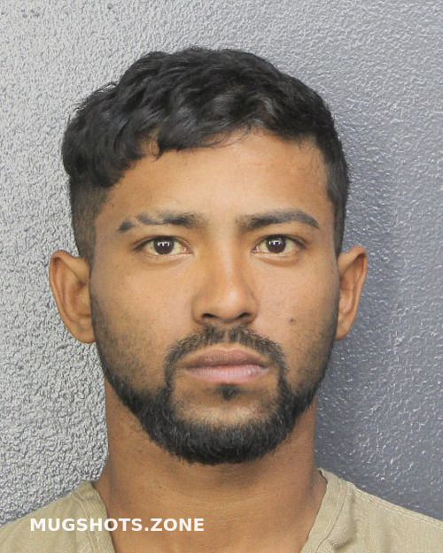 PINEDA CHRISTOPHER 11/04/2023 - Broward County Mugshots Zone