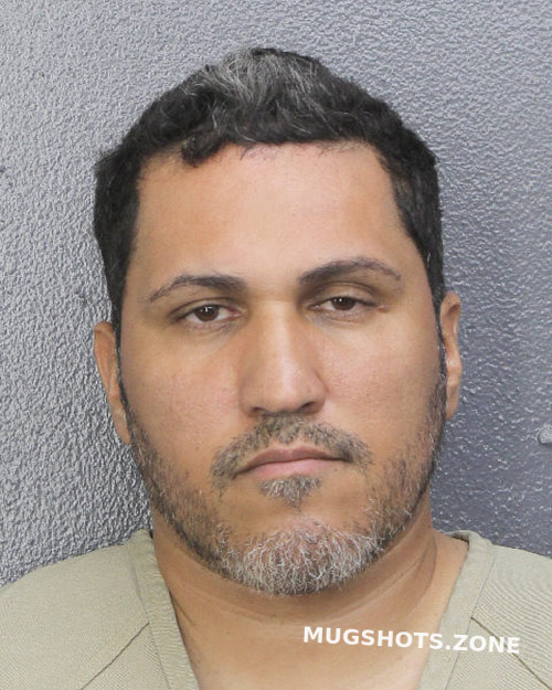 MARTINEZ ISRAEL JR 11/12/2023 - Broward County Mugshots Zone