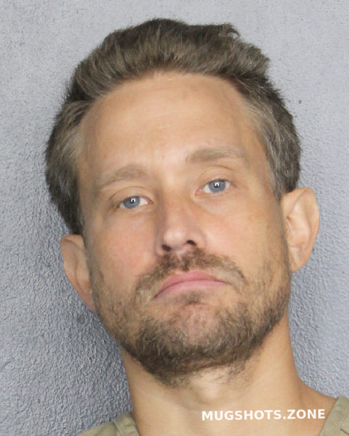 SHARP HEWSON THOMAS 11/24/2023 - Broward County Mugshots Zone