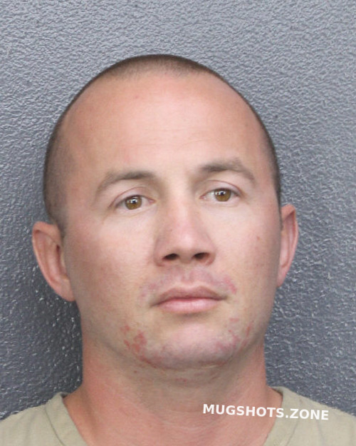 KEMP HUNTER WAYNE 12/28/2023 - Broward County Mugshots Zone
