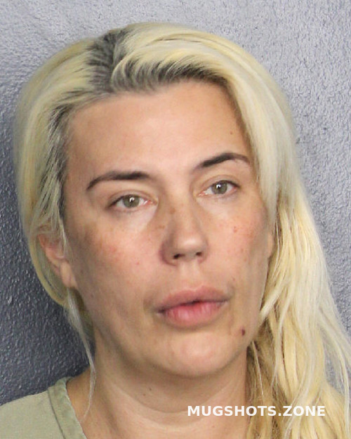 LAROSE INGRID 01/03/2024 - Broward County Mugshots Zone