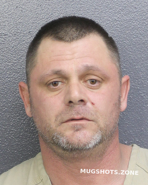 BERRY JAMES MICHAEL 01/30/2024 - Broward County Mugshots Zone