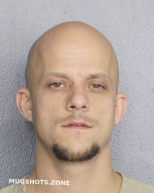 WALLACE DUSTIN NEALY 02/29/2024 - Broward County Mugshots Zone
