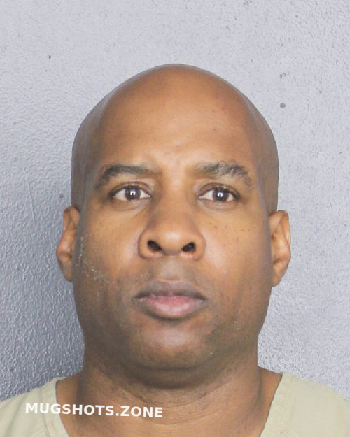 PEREZ HECTOR W 04/28/2024 - Broward County Mugshots Zone