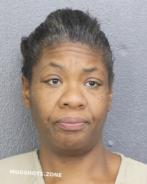 ROLLE JENIFER LORAINE 05/03/2024 - Broward County Mugshots Zone ROLLE JENIFER LORAINE 05/03/2024 - Broward County Mugshots Zone